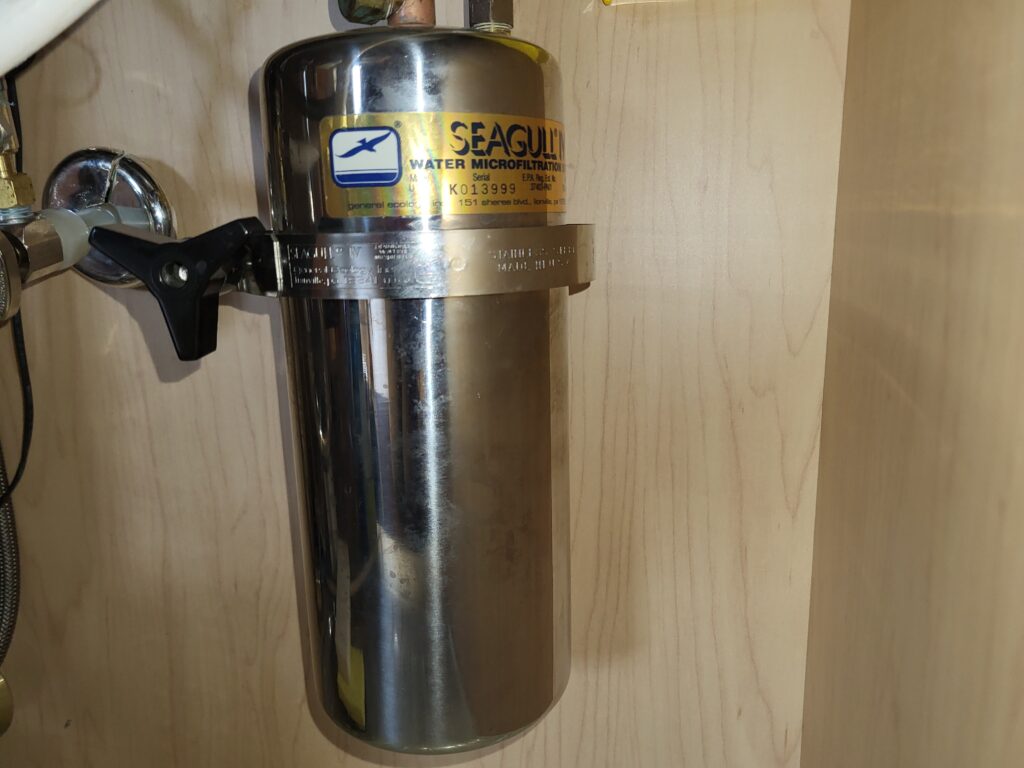 Seagull IV Water Filter Review: 8 Pros & Cons